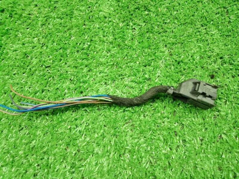 Разъем VAG 8E0972112A 2894