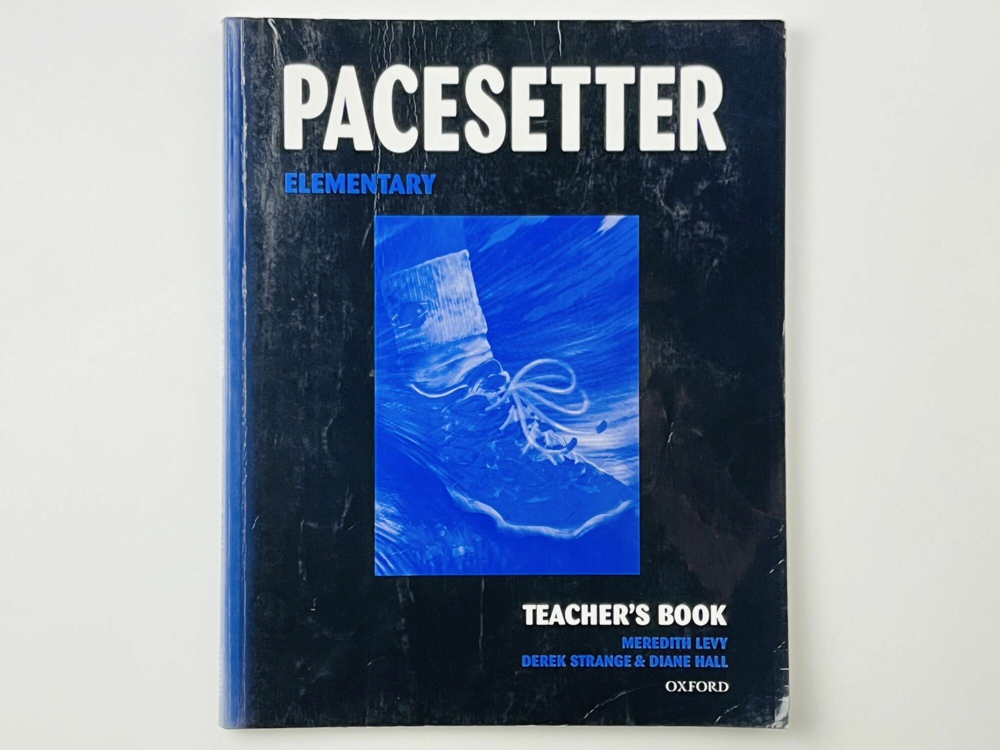 Pacesetter. Elementary. Teachers Book (Начальный уровень. Книга для учителя)