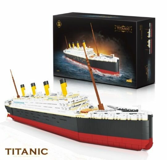 Фирменный коллекционный конструктор "Титаник" (с Led подсветкой) из мини-кубиков (4035 деталей)