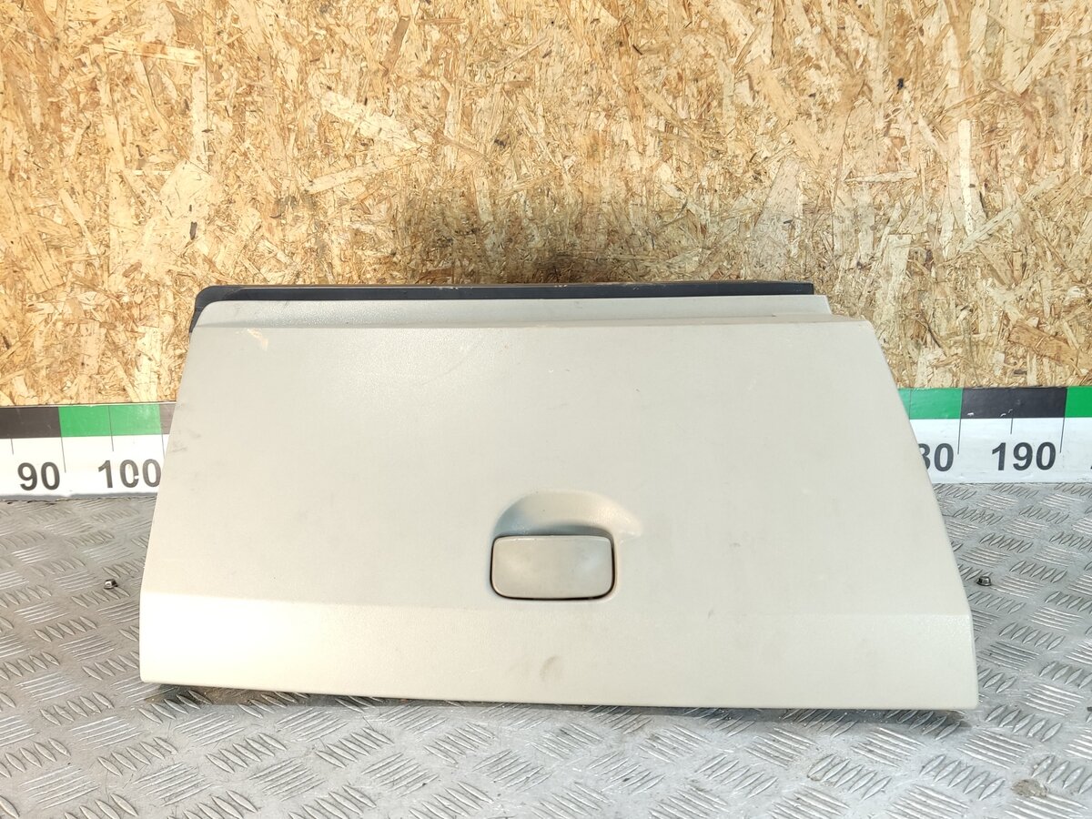 Бардачок RENAULT Megane 2003 2009 8200179946