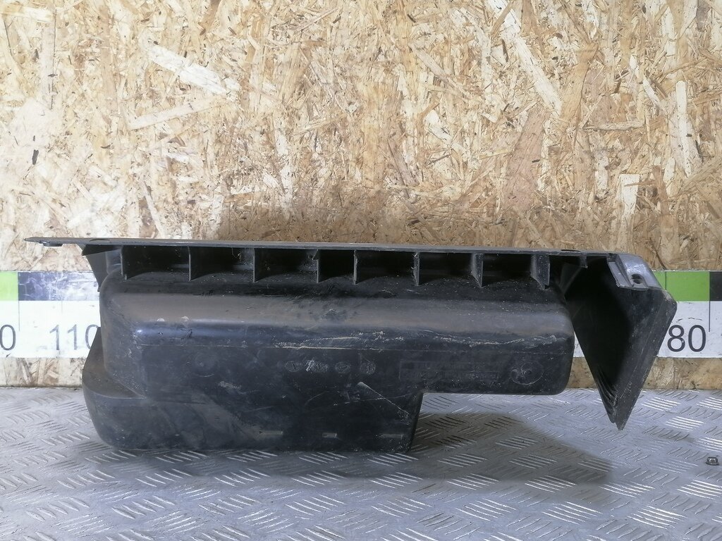 Бардачок BMW 3 1991-1998 51168146461