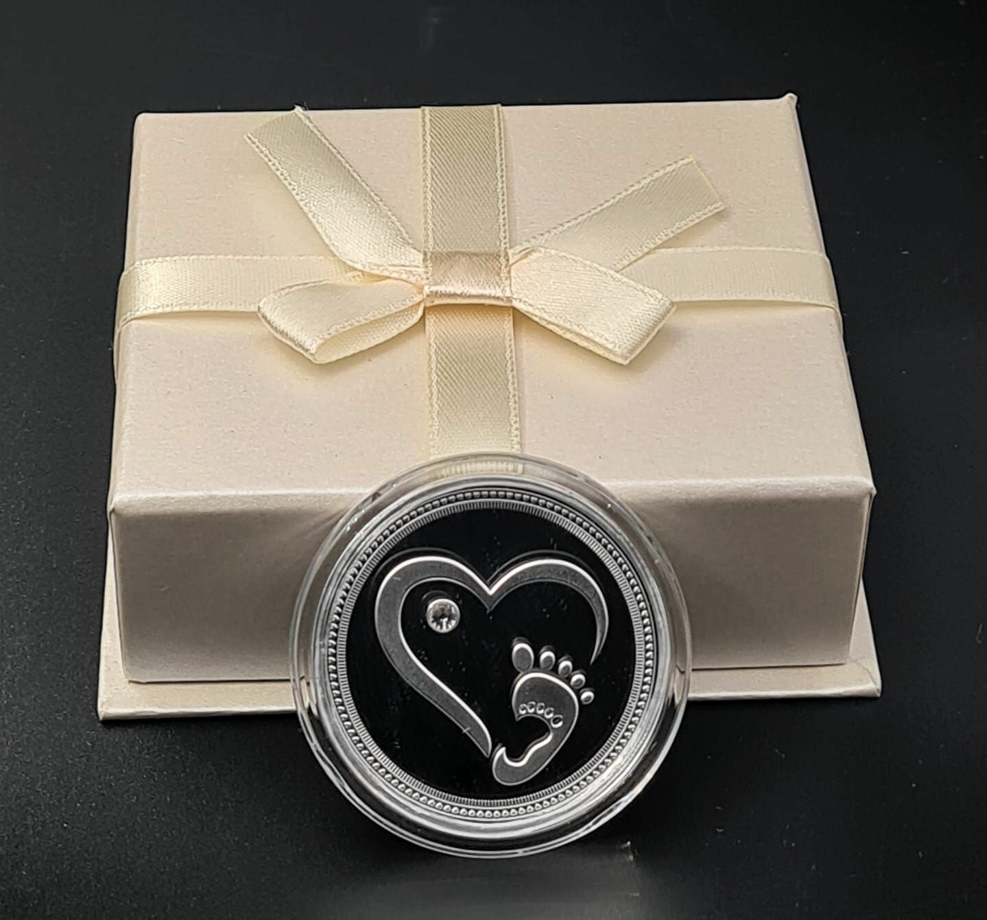 Монета серебряная Камерун 500 франков КФА 2019 г. Добро пожаловать в мир Crystal Swarovski Eelements