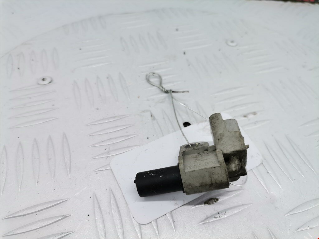 Датчик распредвала Ford Focus 2 1695278 арт. 1721075