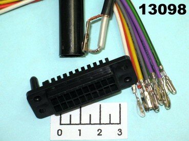 Разъем к автомагнитоле с антенным гнездом (Thompsonic)