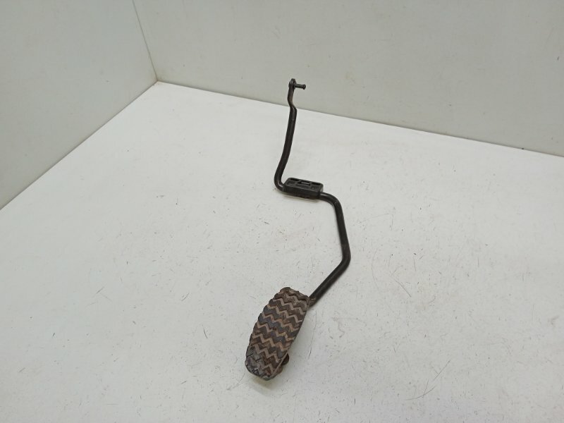 Б/У Фиат Браво Педаль газа Fiat Bravo 1995-2001 154252 Fiat/Alfa/Lancia арт. 46404175