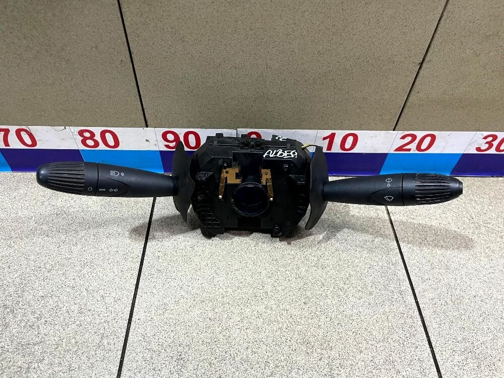 Подрулевой переключатель Fiat Albea 735441881