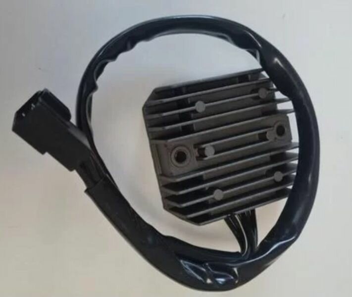 Реле-регулятор Honda EJ400, VN400, VN800, VN1500