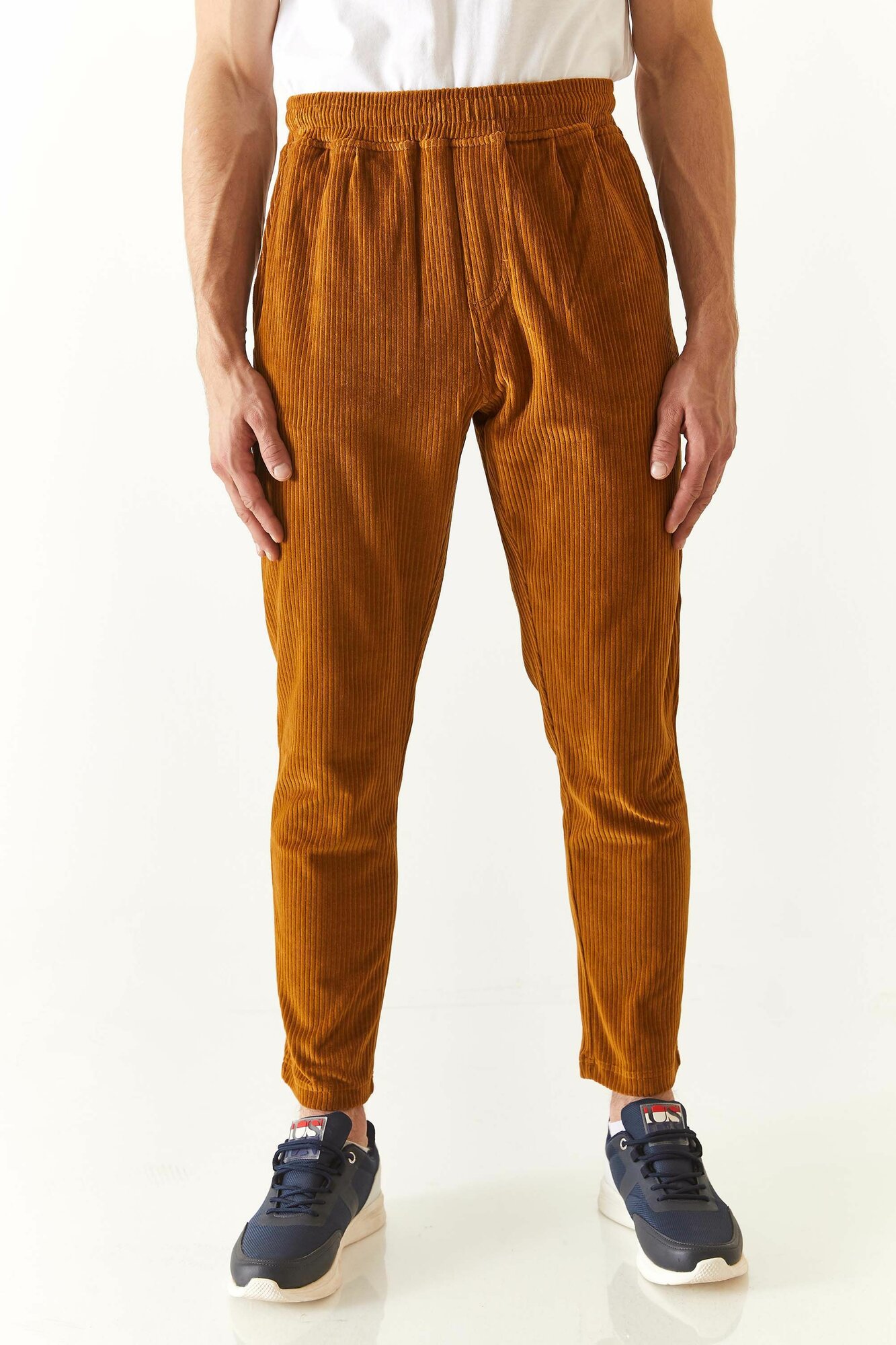 Брюки спортивные