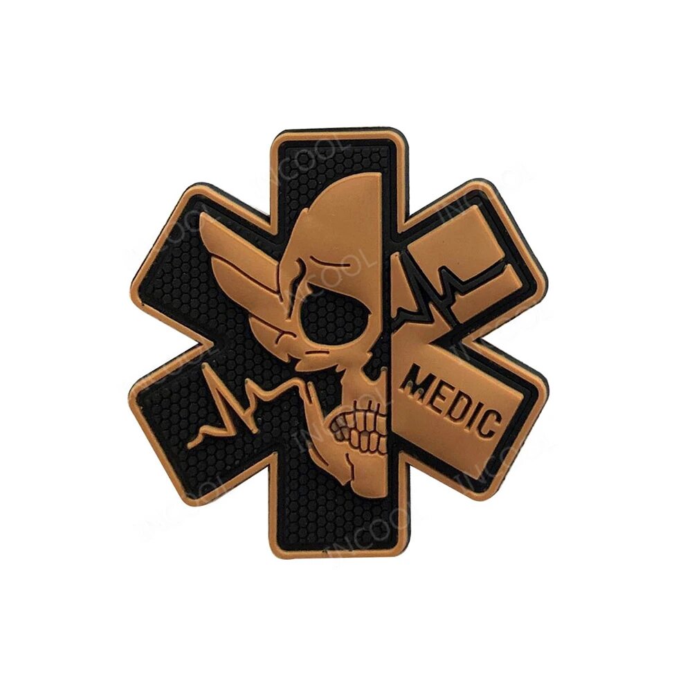 Тактическая нашивка "Medic" с черепом, черная и желтая