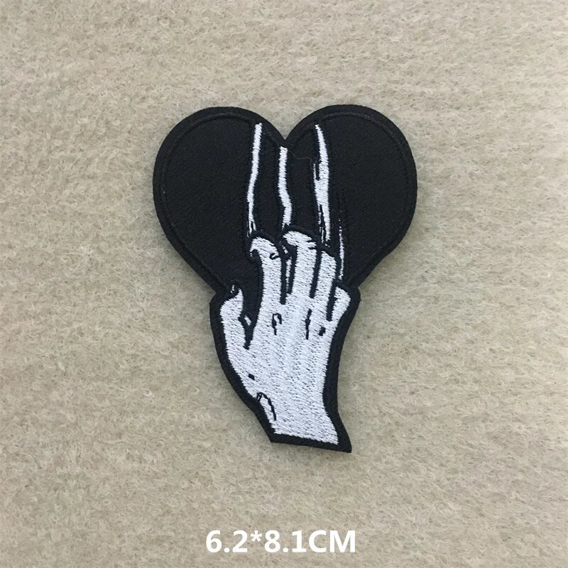 Черно-белые вышитые нашивки с крестом и призраком Черный, PK-0188