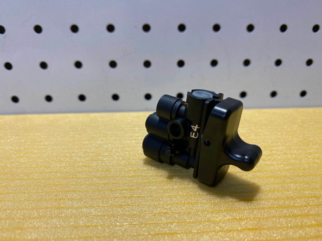 Клапан положения рулевой колонки DAF CF85 XF95 XF105 (ДАФ ХФ 95 ХФ105 ЦФ85)