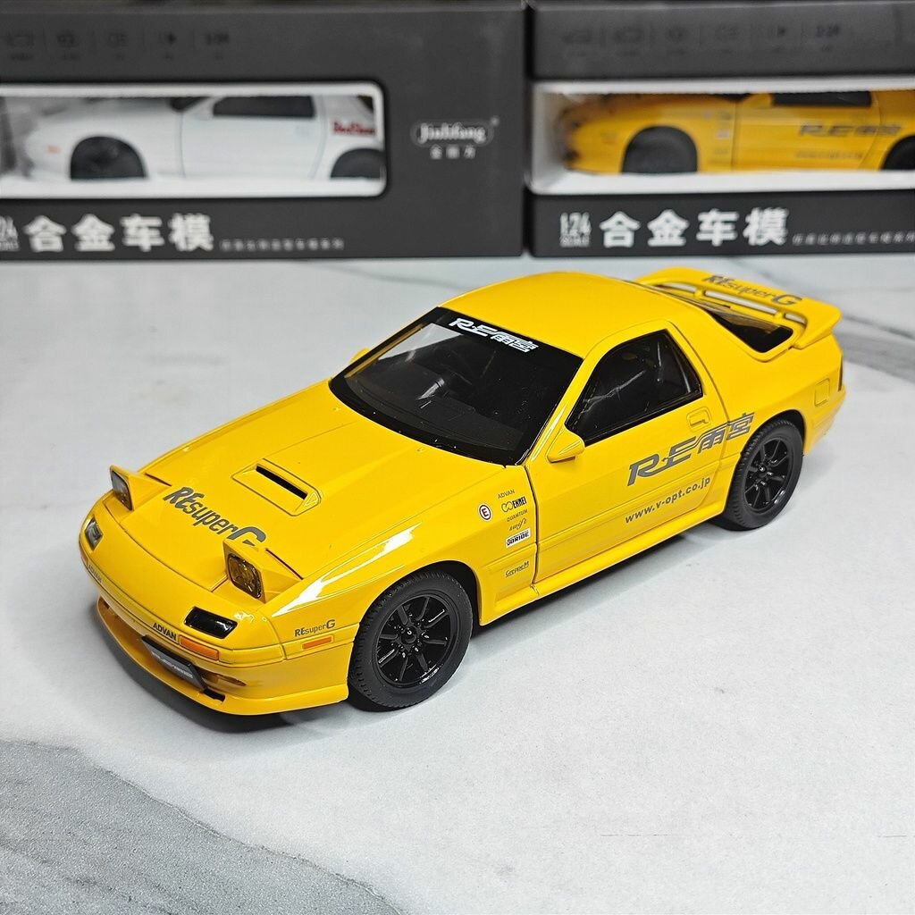 1:24 MAZDA RX7 литая модель автомобиля со звуком и фарами