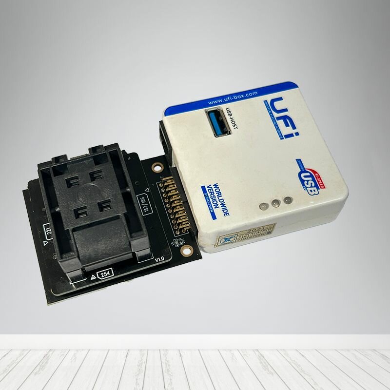 EMMC Pro 6in1 Socket использует UFI- бокс Easy-JTAG Plus