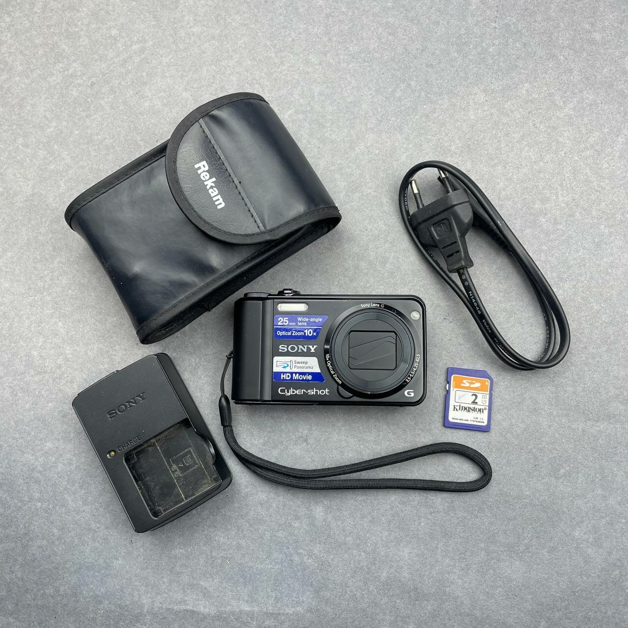 Цифровой компактный фотоаппарат Sony Cyber-shot DSC-H70, черный