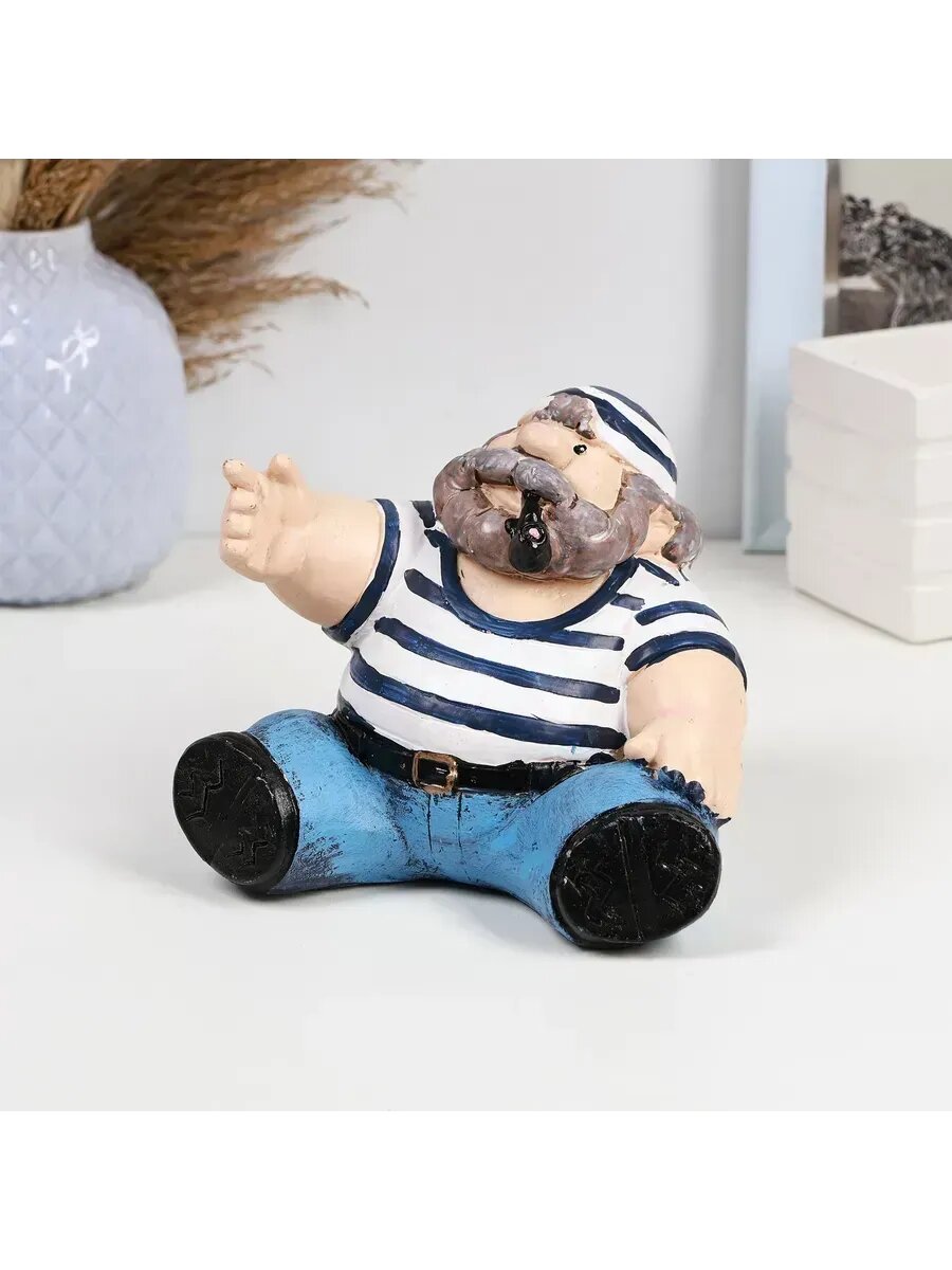 Фигура Моряк