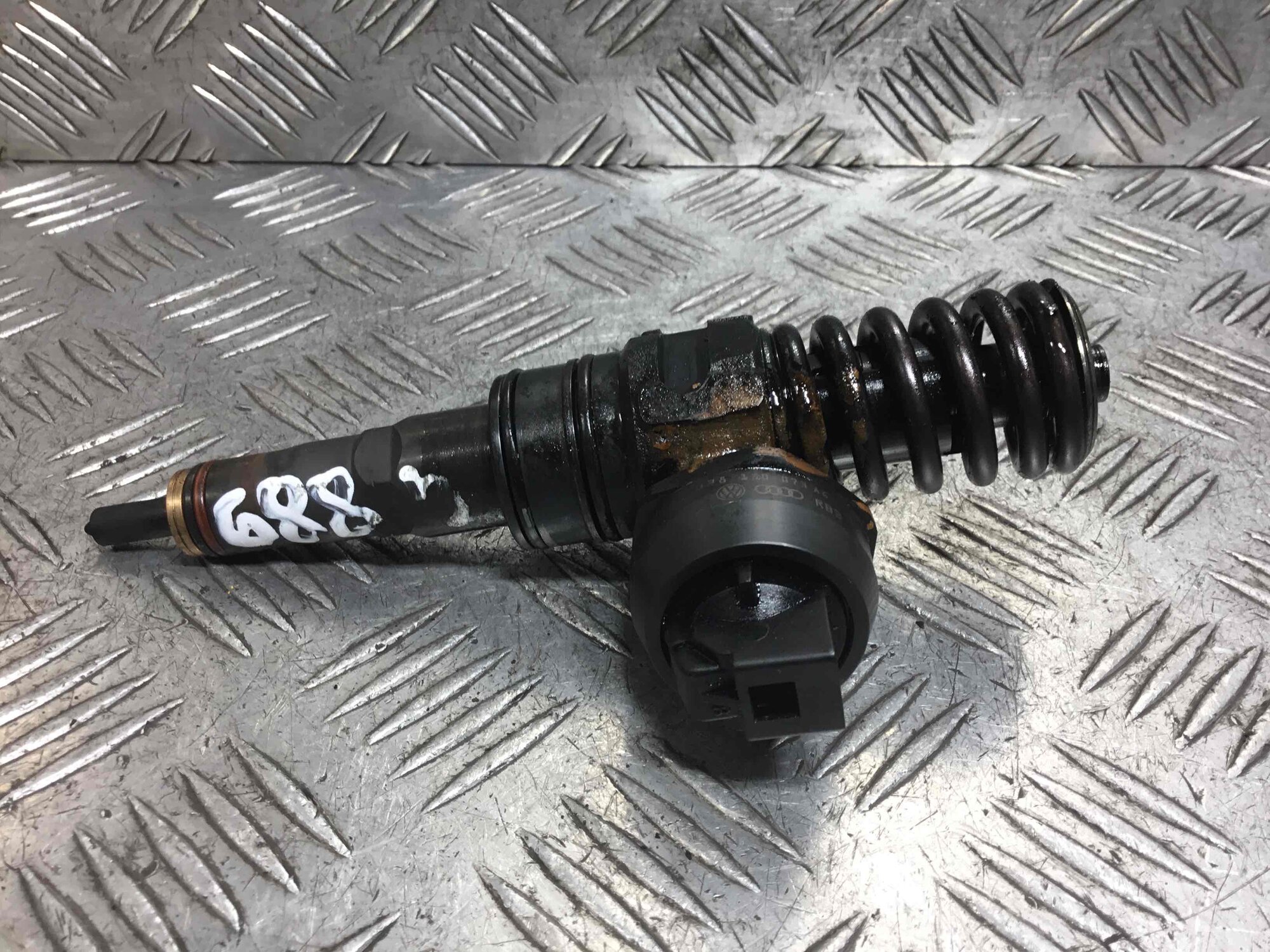 Б/У Форсунка Volkswagen Golf 4 поколение (1997-2004) 2003 г.