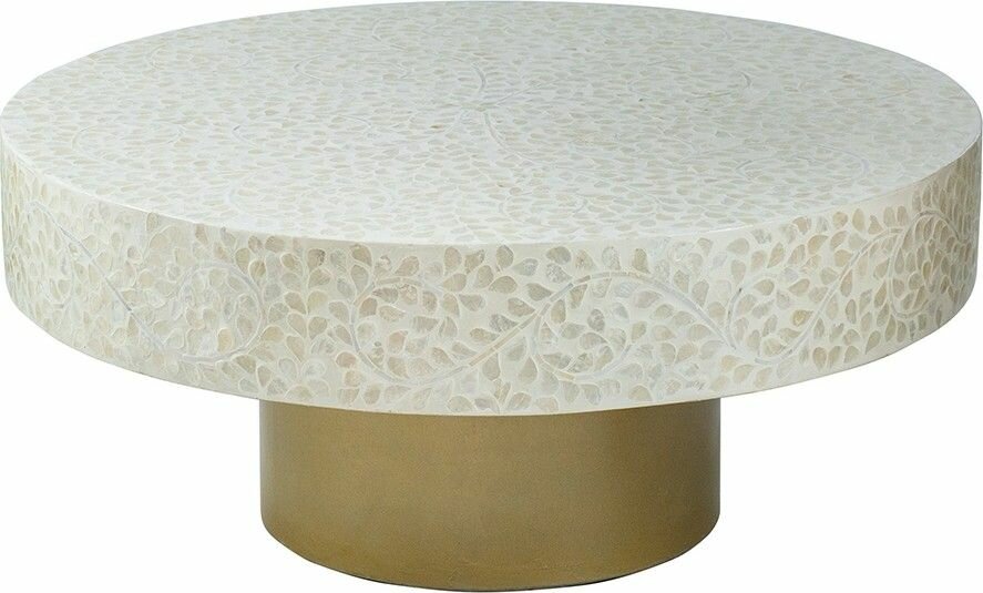 Столик кофейный с отделкой раковинами устриц 89х89х41см