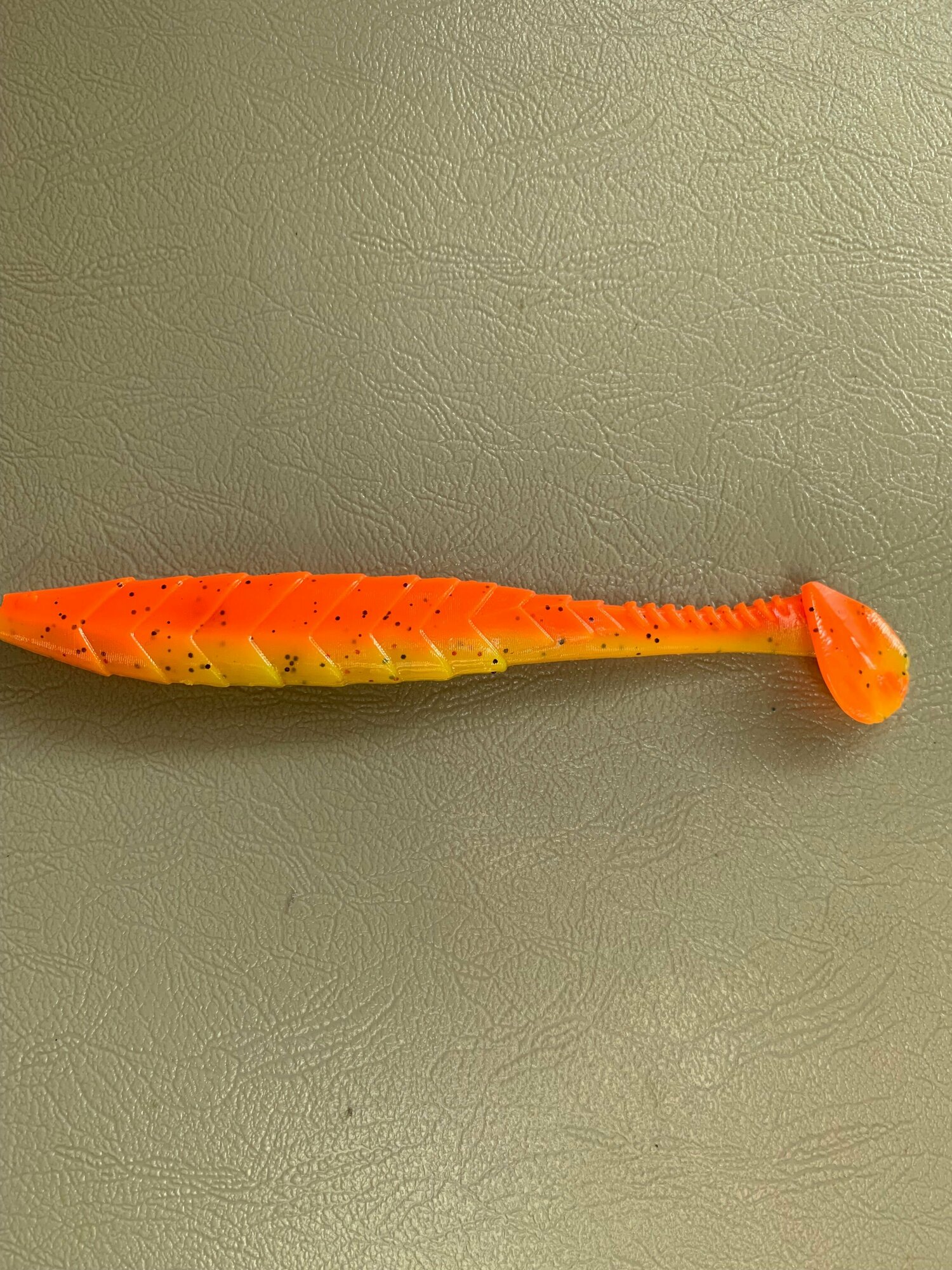 Мягкая силиконовая приманка Пайк Минноу (Pike Minnow) 20см,1шт, Оранжево-лимонный/Orange-Lemon.