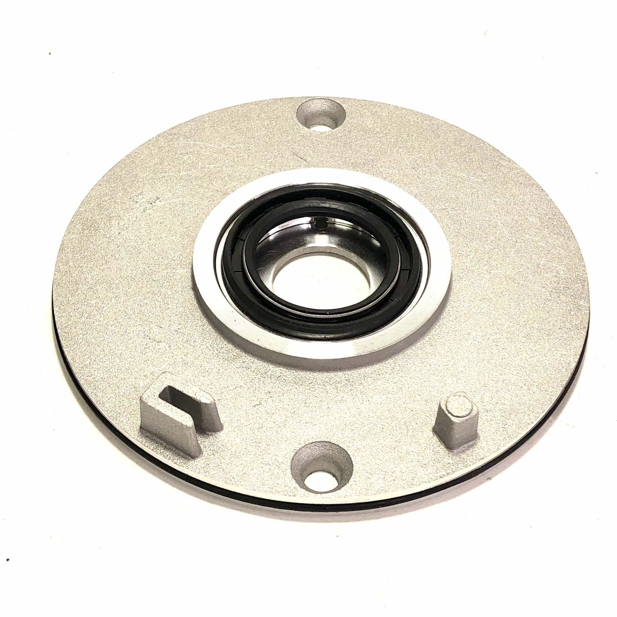 Крышка коленвала с сальником 139FMB