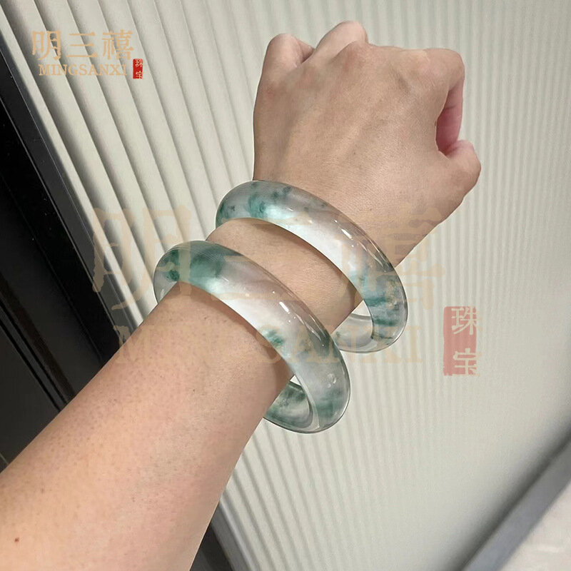 Жесткий браслет, нефрит, кварцит