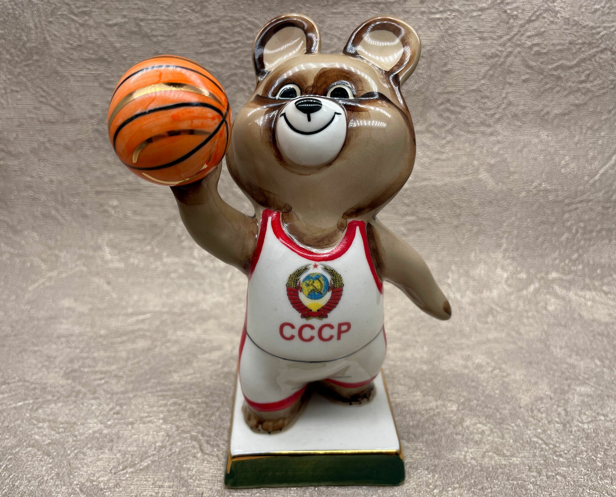 Олимпийский мишка 1980 Баскетболист. Современное производство Вербилки