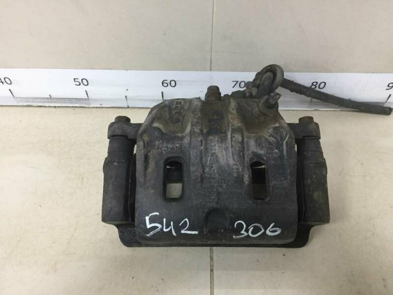 Суппорт передний левый Kia Sorento BL, JC 2002-2009 кат.номер: 581103E300