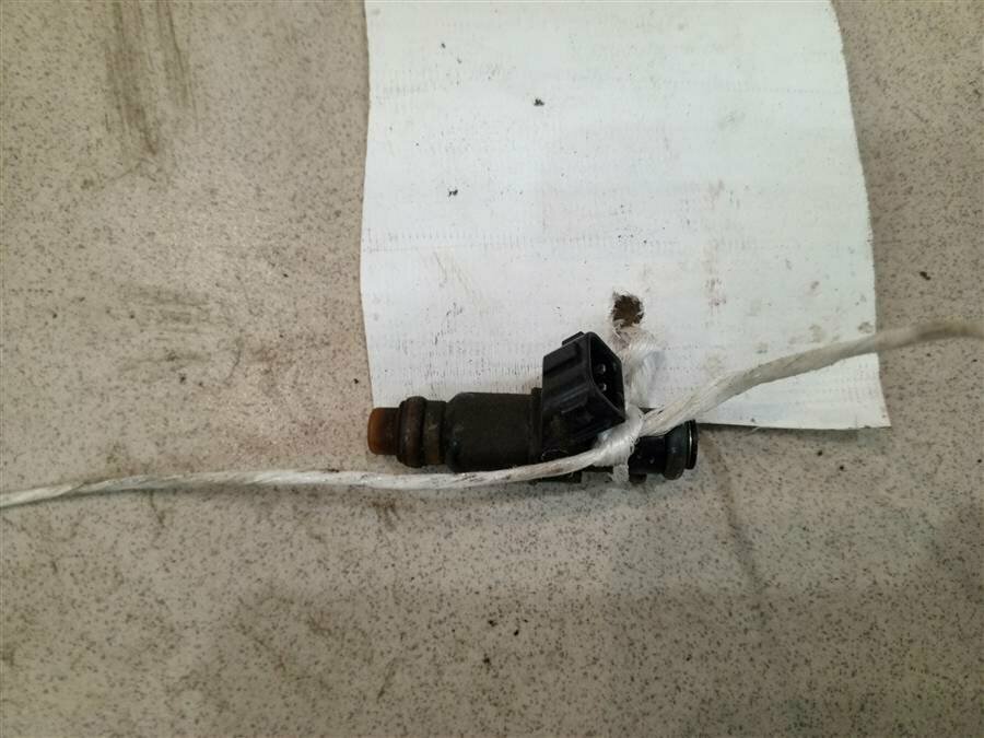 Форсунка инжекторная от Honda Civic 5D 2005-2012