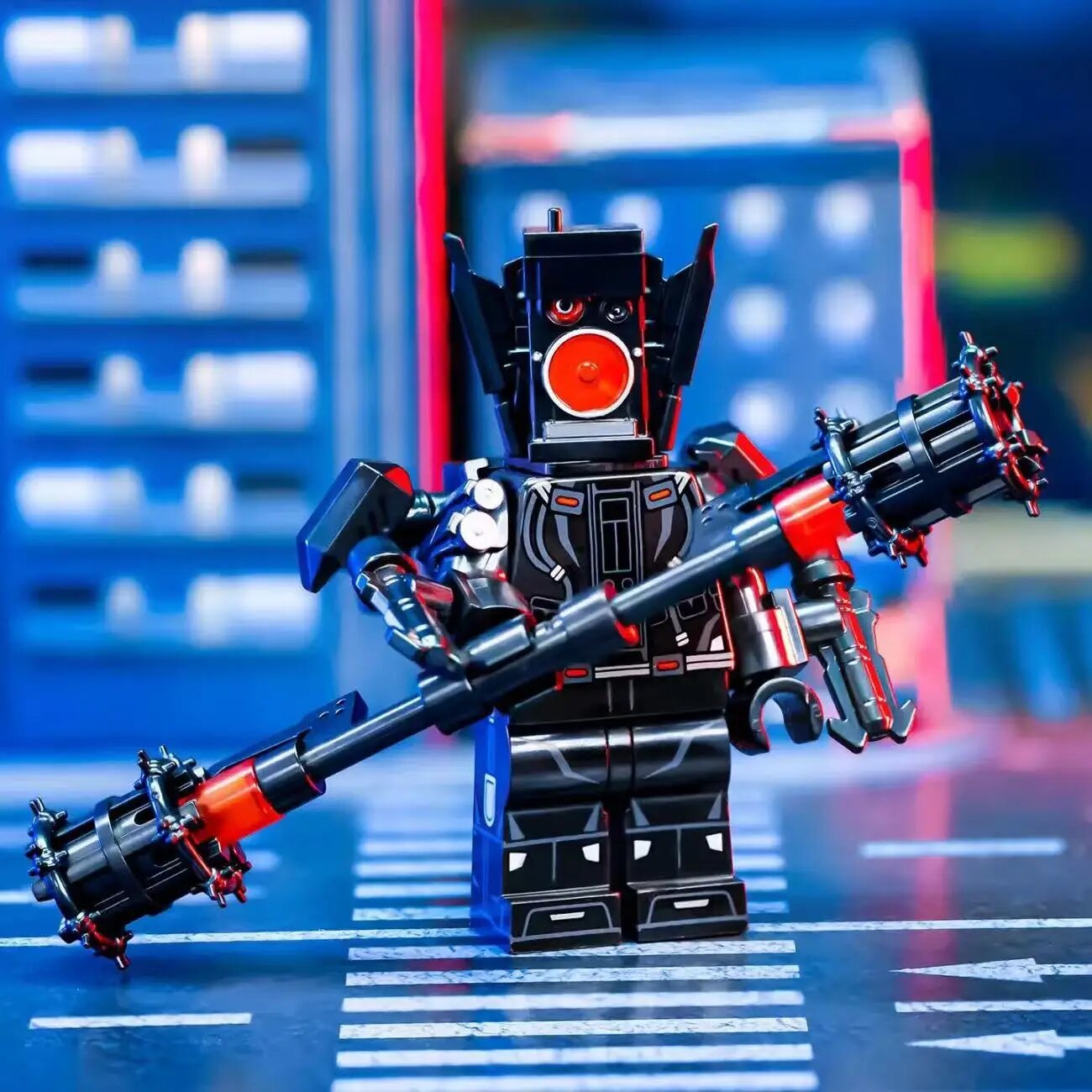 OTRAINBOW Блочные конструкторы Skibidi Toilet Man Черный, K2299 Brad