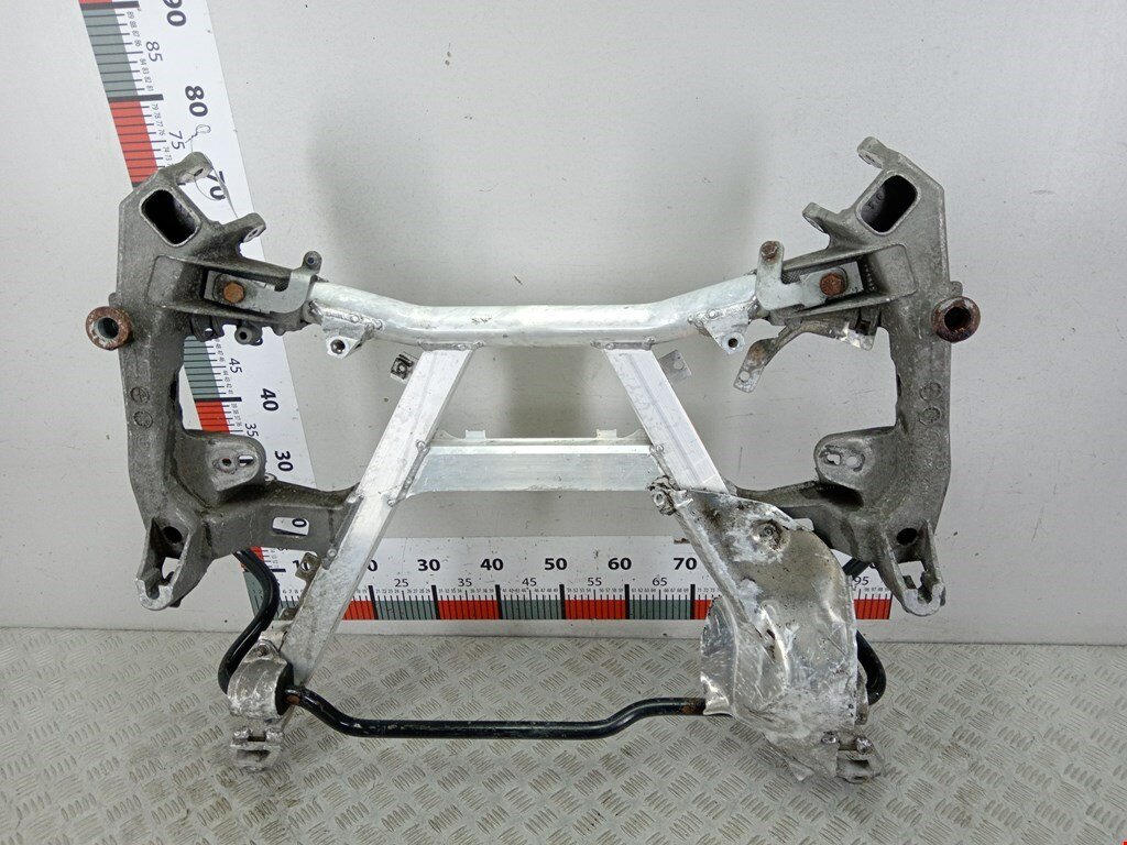 Балка подмоторная (подрамник) BMW 5-Series (E39) 31111095884 арт. 2247226