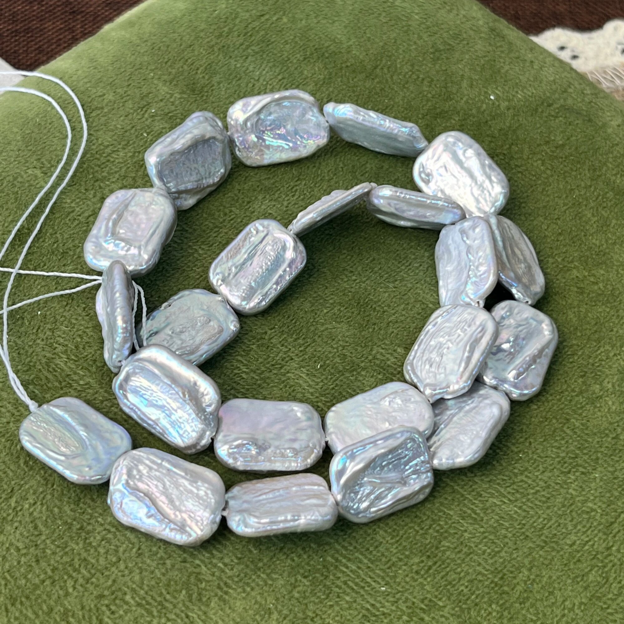 Натуральный пресноводный серый квадратный жемчуг 12x16 мм