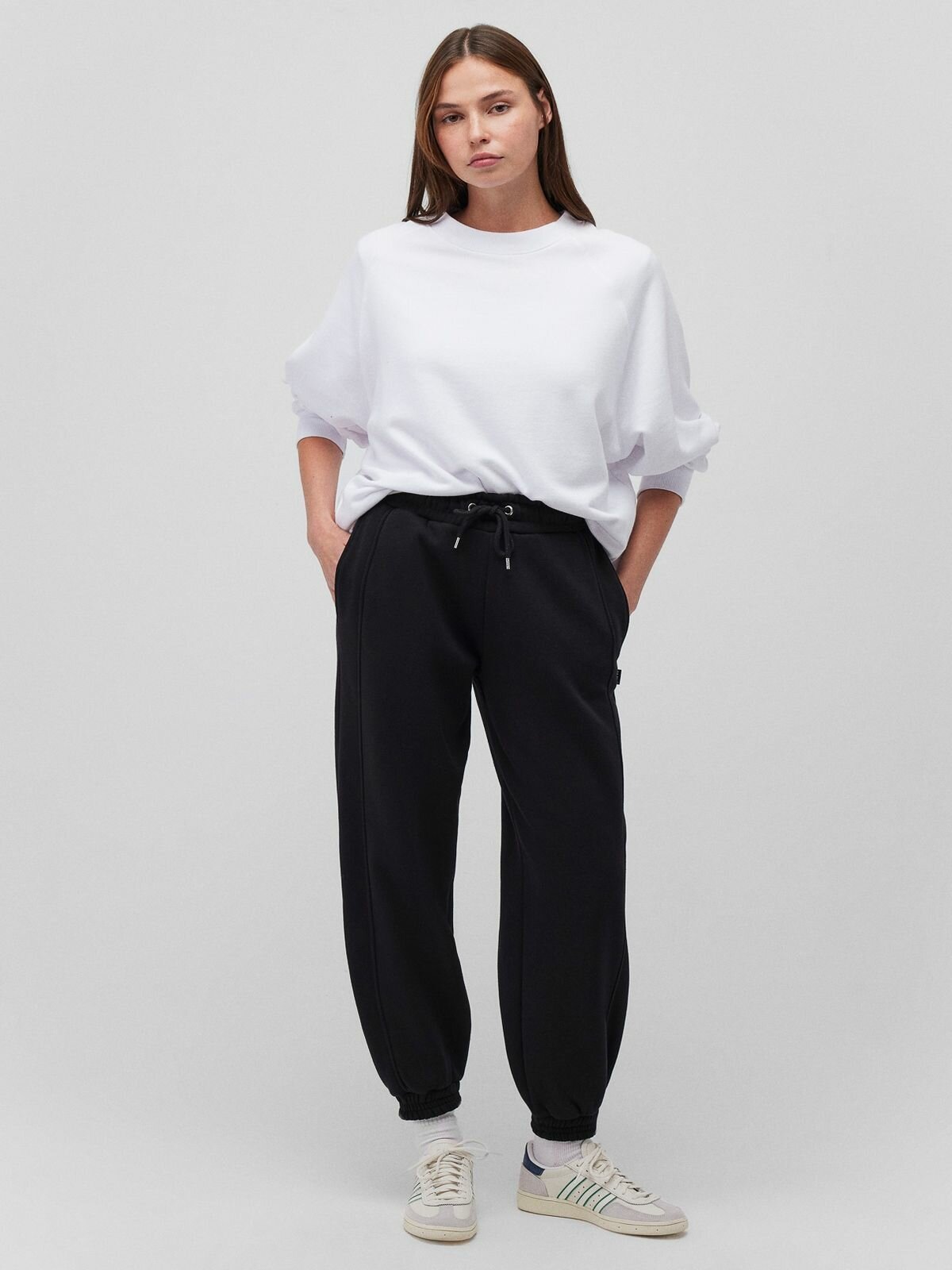 Брюки спортивные