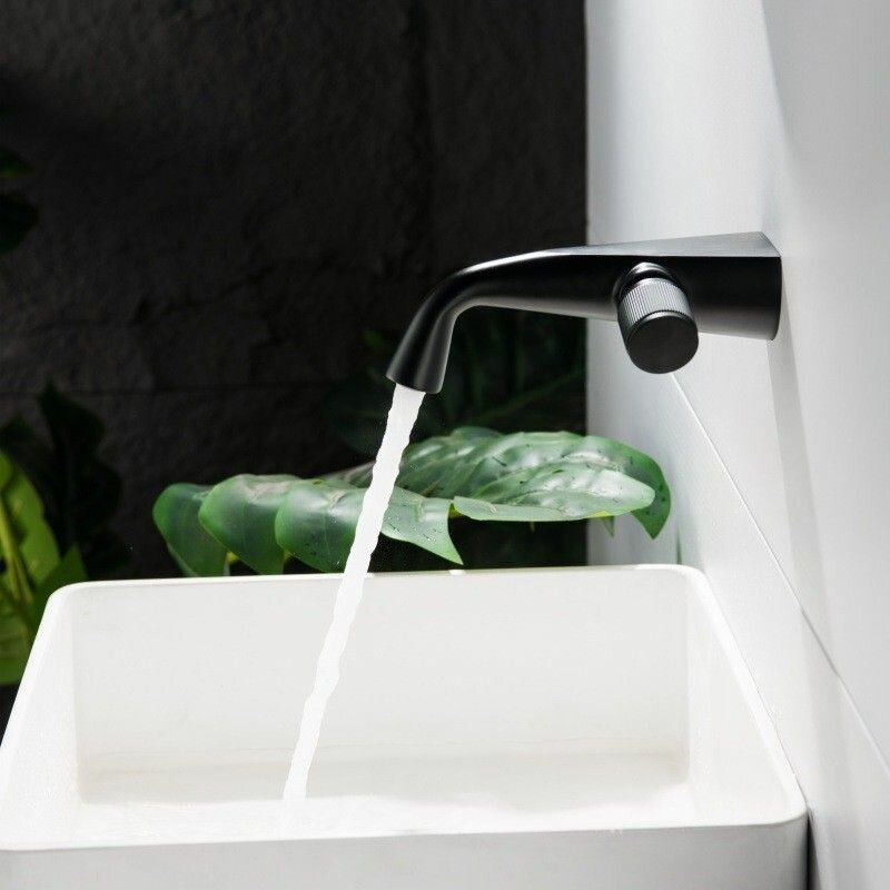 Смеситель All Copper Black встроенный скрытый кран для бассейна в стену со встроенными площадками для интеркосмического бассейна