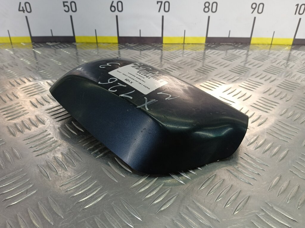 Накладка зеркала Б/У для MAZDA 3 BK рестайлинг (2006—2009) B32H691A7