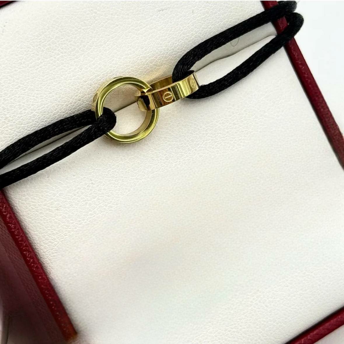 Браслет-нить