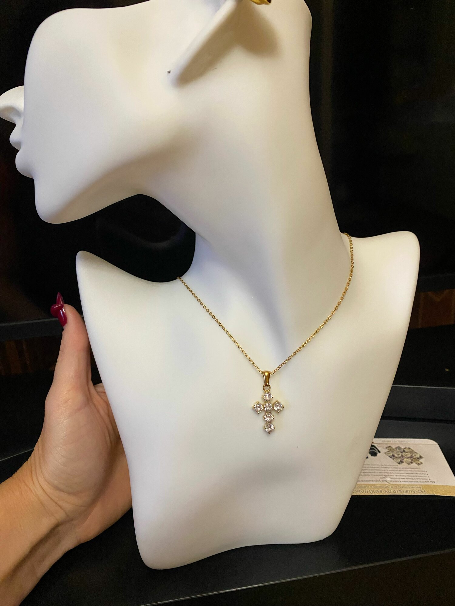 Колье, фианит