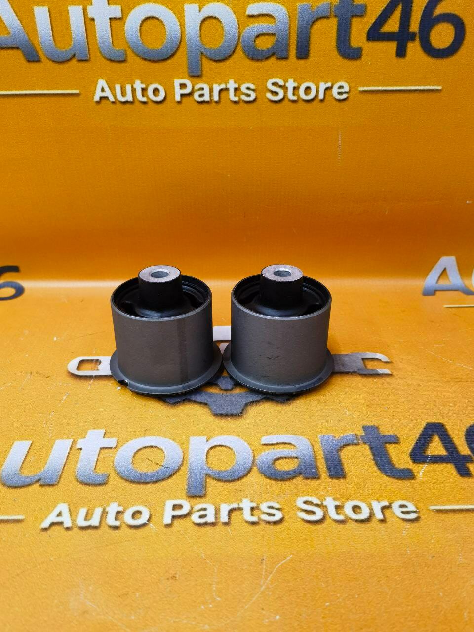 Сайлентблоки задней балки Киа Рио 3 Хендай Солярис комплект 2 шт. Hyundai Solaris Kia Rio AMD OEM 551601R000