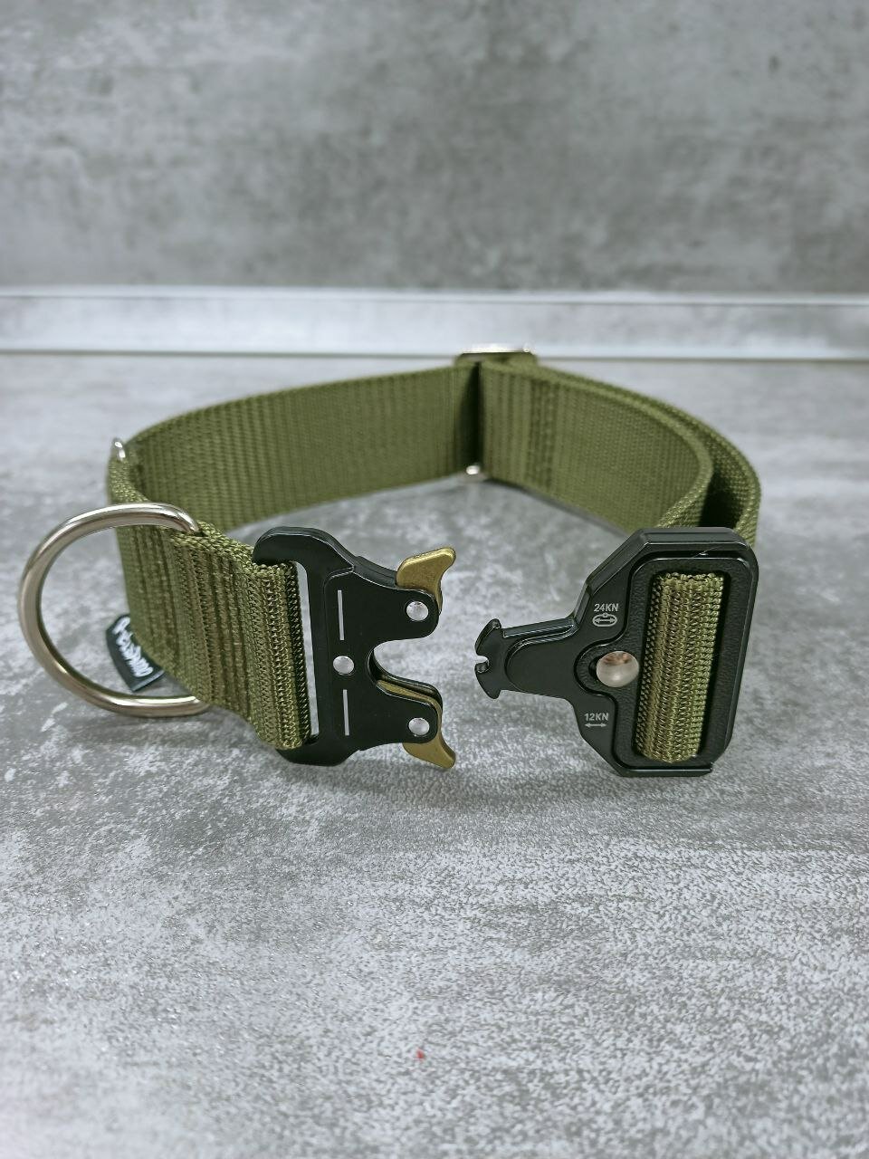 Ошейник для собак средних и крупных пород 4 см "Хаки", фастекс типа "Кобра". 35-50 см .