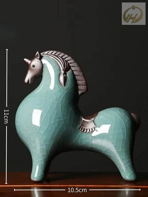 Статуэтки для помещений, Лошади, украшения в виде животных