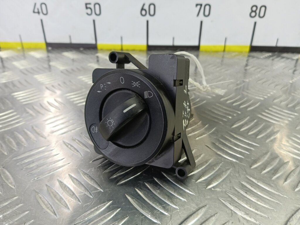 Блок управления светом Б/У для Volkswagen Crafter I (2006—2011) 2E0959561P