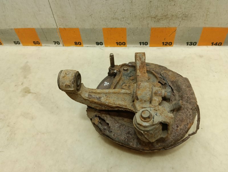 Б/У в сборе со ступицей, ступица Кулак поворотный Toyota Avensis 2000 1 Задн. Лев. 470668 TOYOTA арт. 4230505110