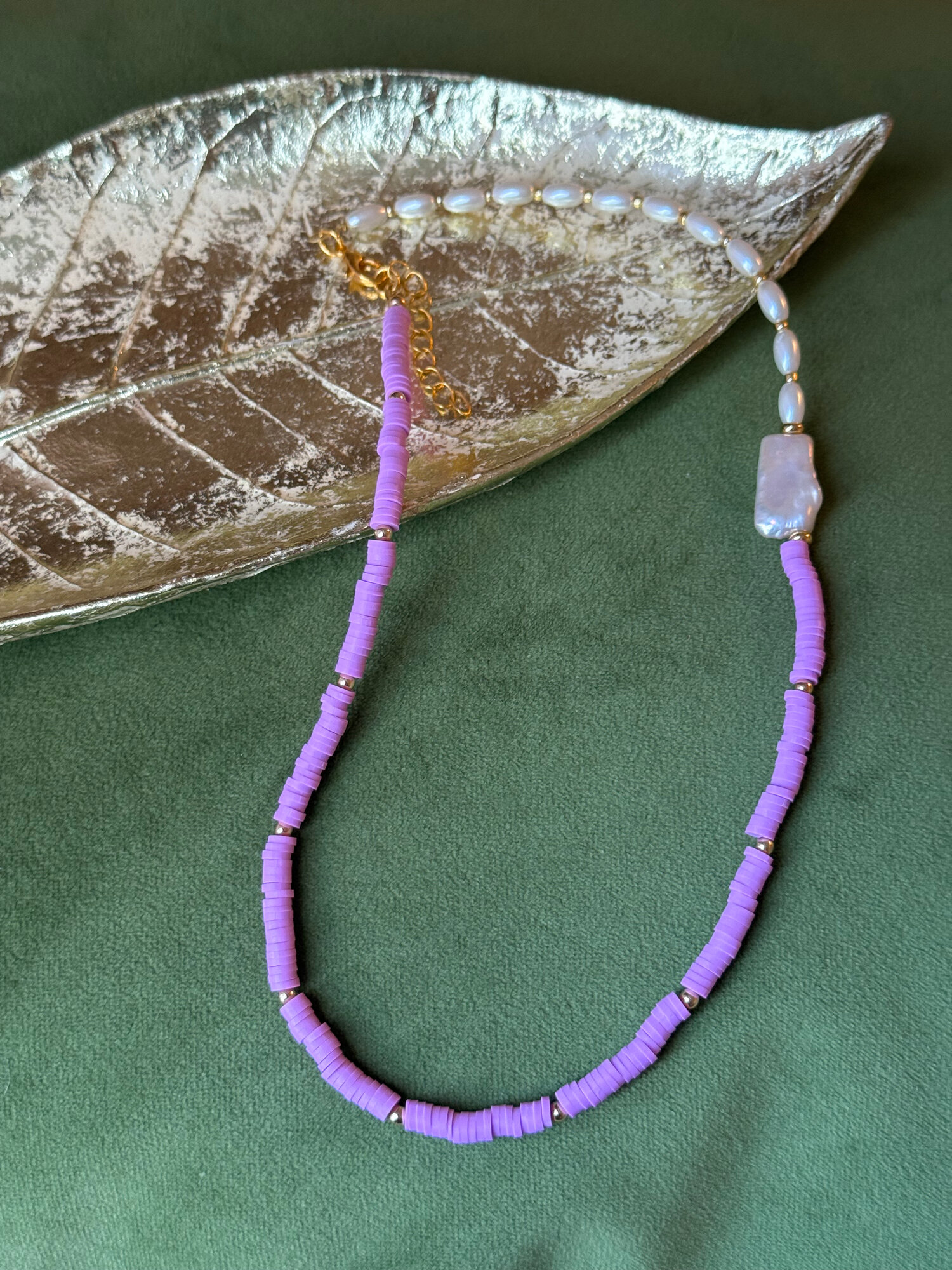 Колье, жемчуг имитация, каучук, жемчуг барочный