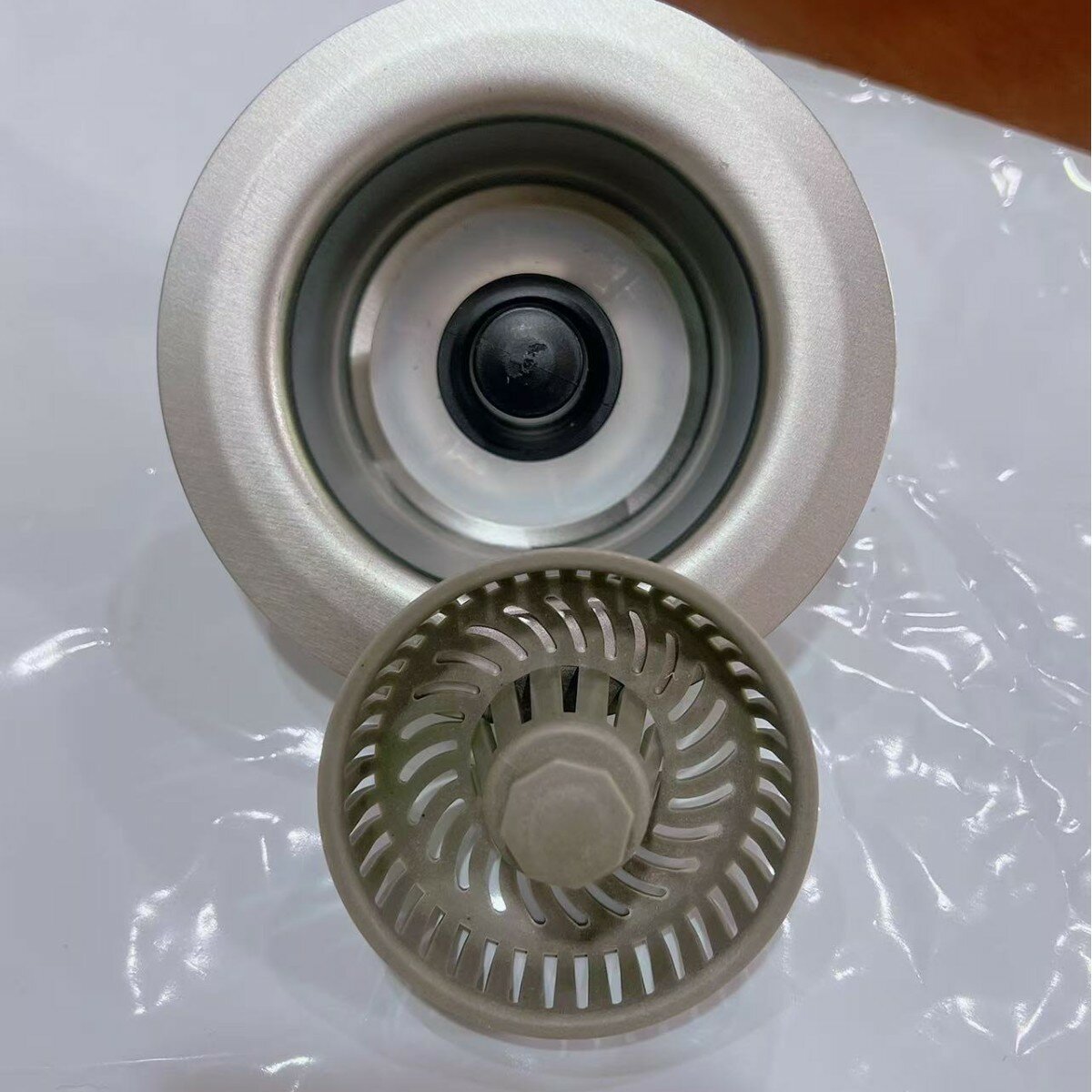 Кухонная сливная сетка из нержавеющей стали с выдвижным фильтром, сливной пробкой, сливным покрытием и корзиной для раковины