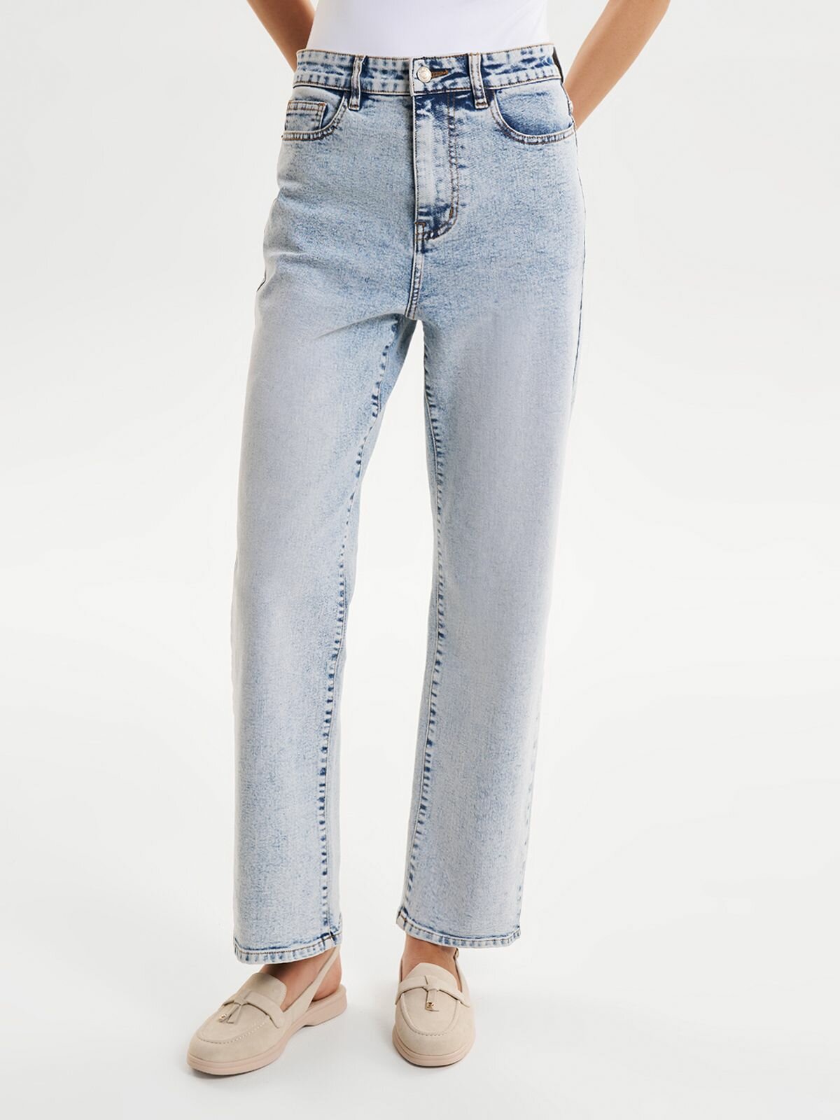 Джинсы Весна-лето 2026 