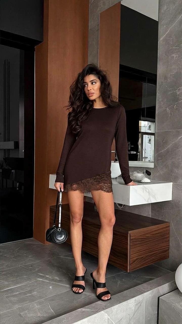 Лонгслив  с кружевом