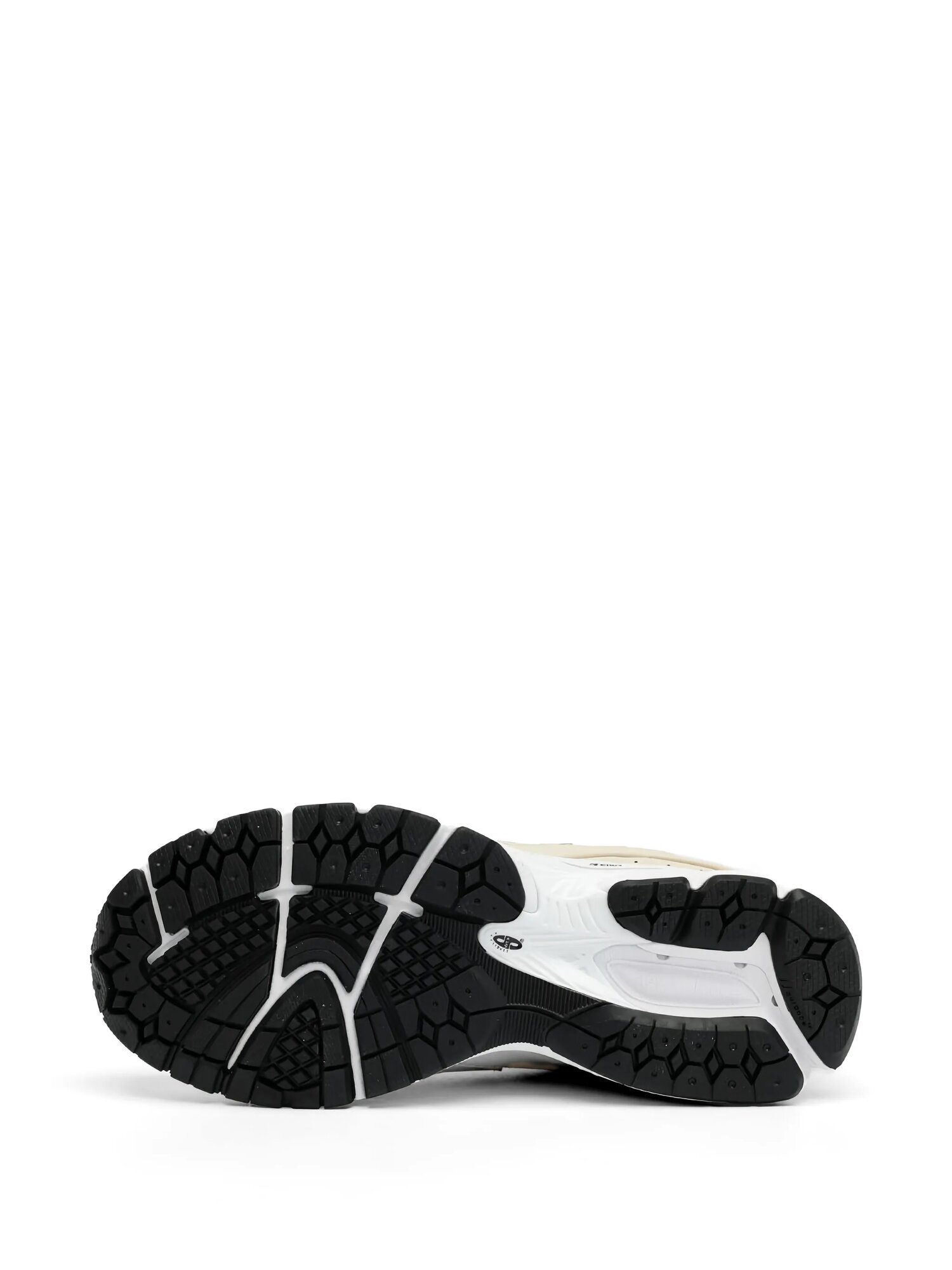 Кроссовки 2002r low top sneakers