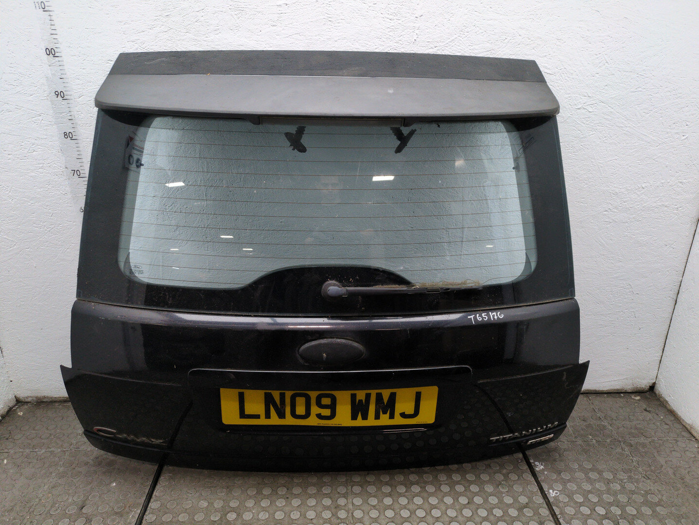 Крышка (дверь) багажника Ford C-Max Б/У
