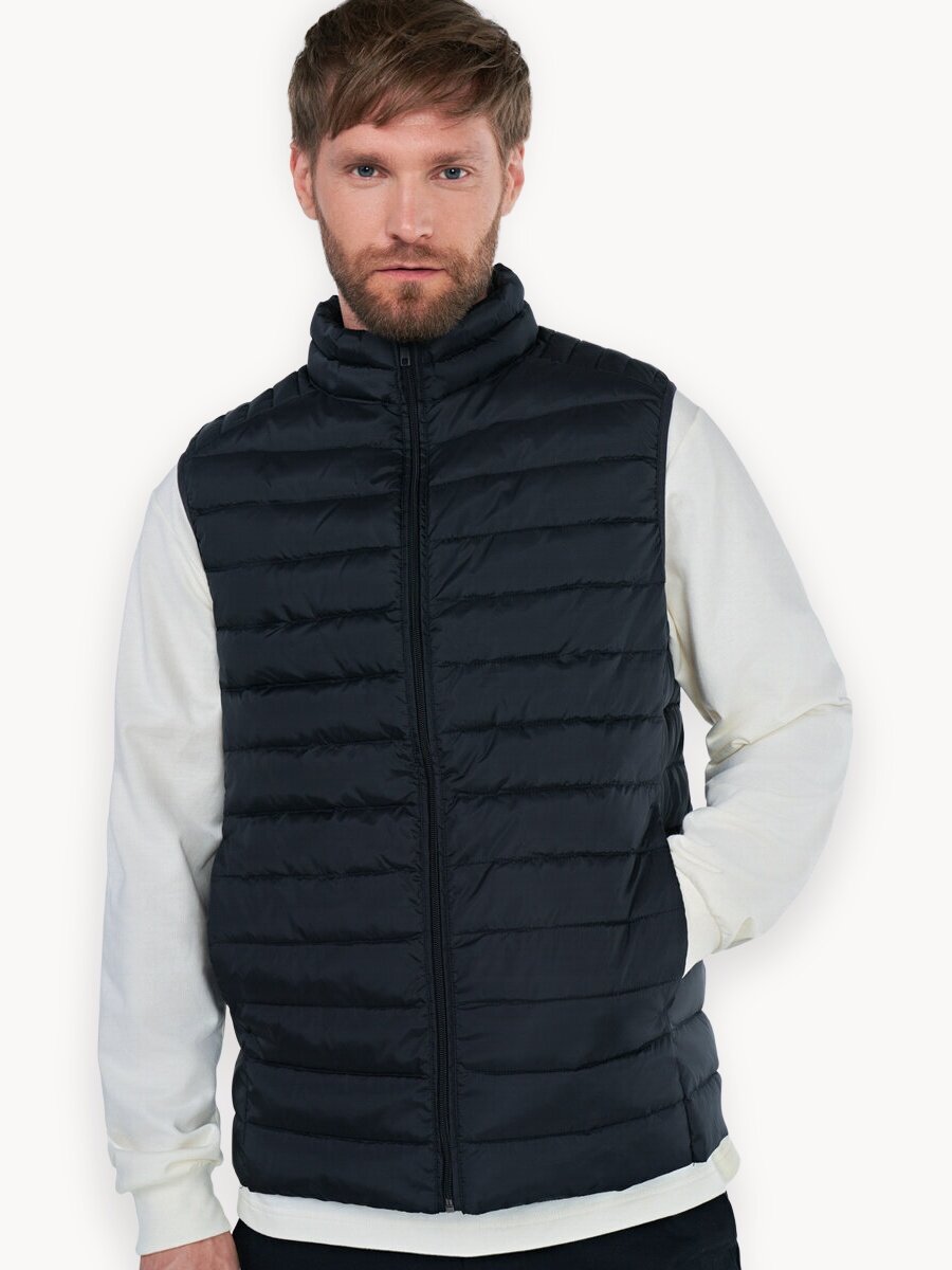 Жилет спортивный