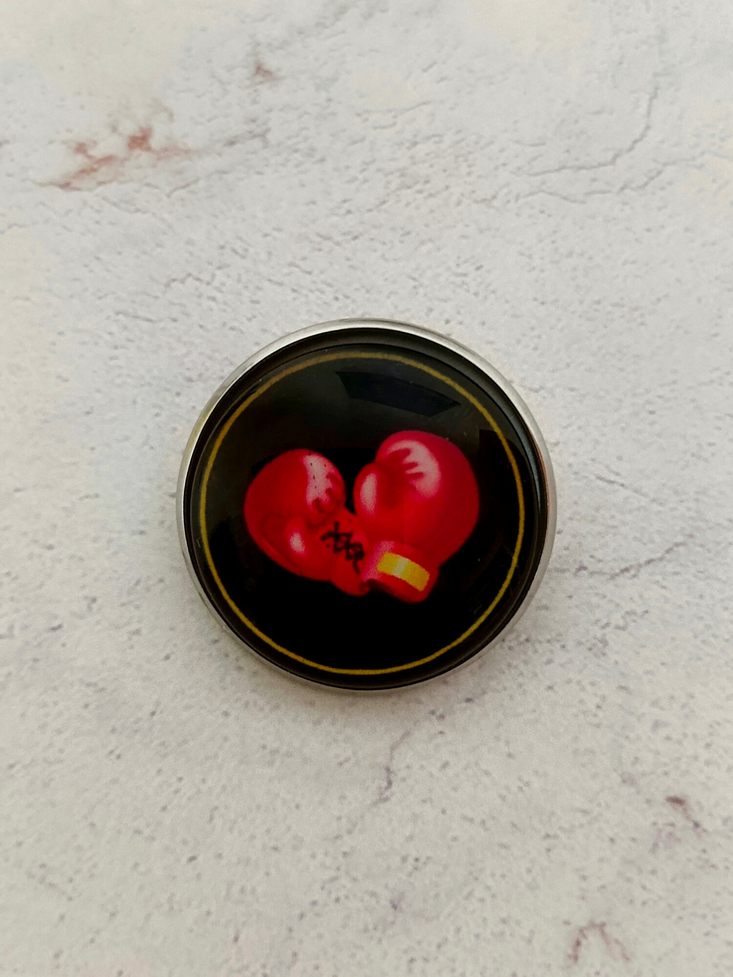 Значок Box Бокс диаметр 25мм