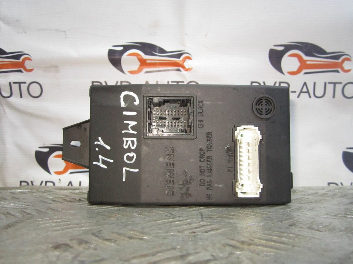 Блок комфорта Renault Symbol 1.4 2002-2006 8200249128