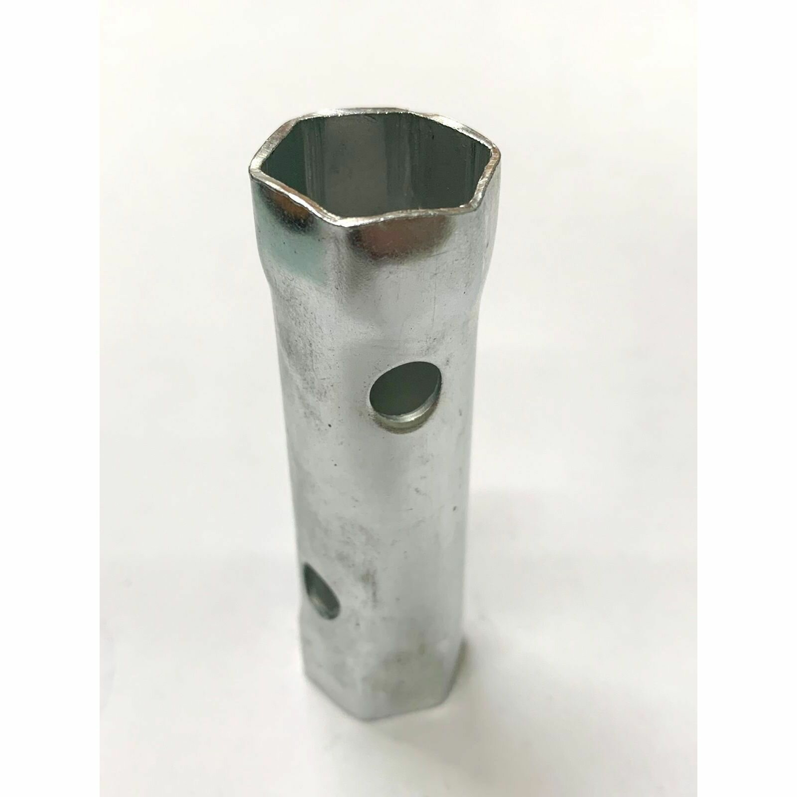 Ключ свечной Ermak, Optimus, Hunter (16x18 мм)